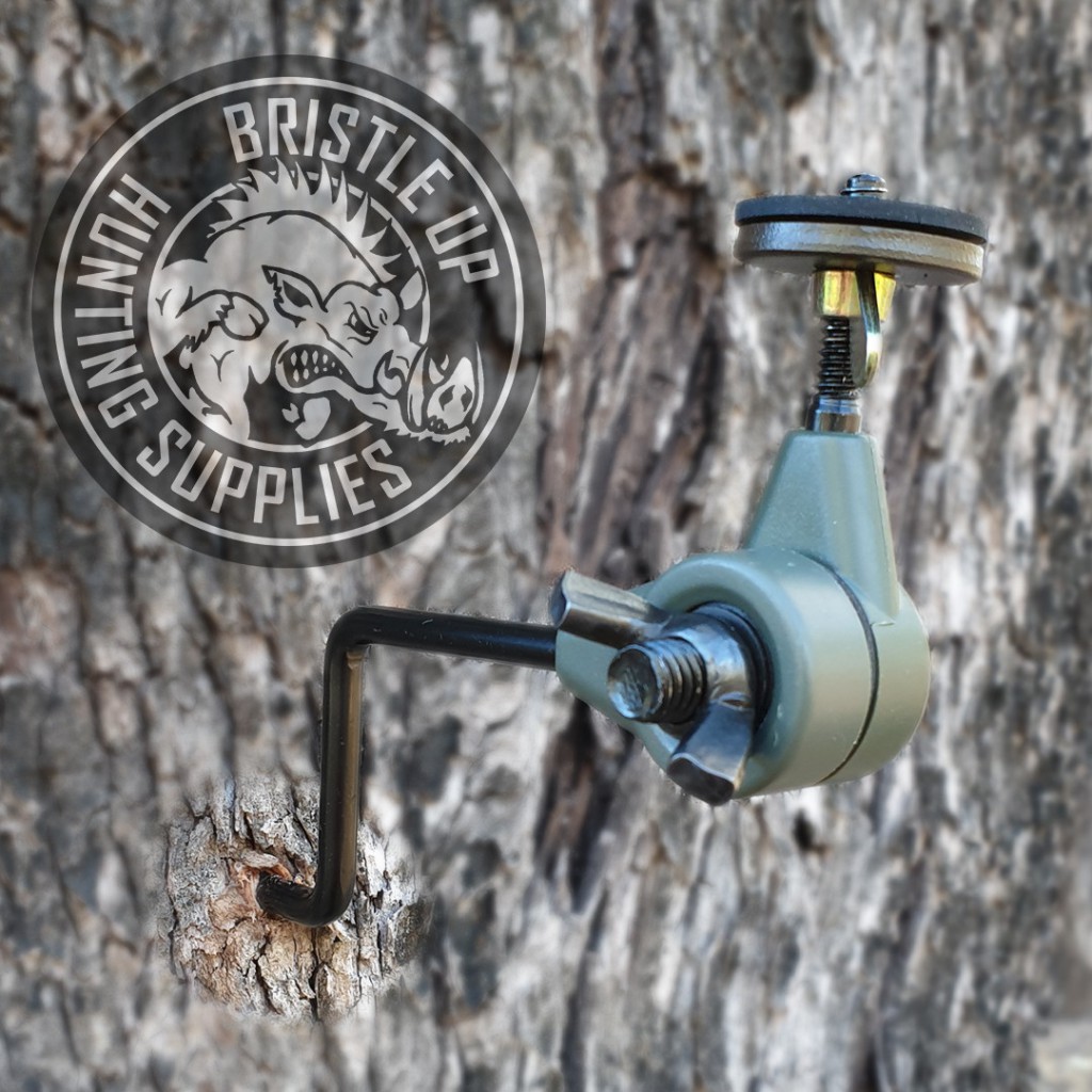ADJUSTABLE UNIVERSAL TRAIL CAMERA MOUNT – BRISTLE UP